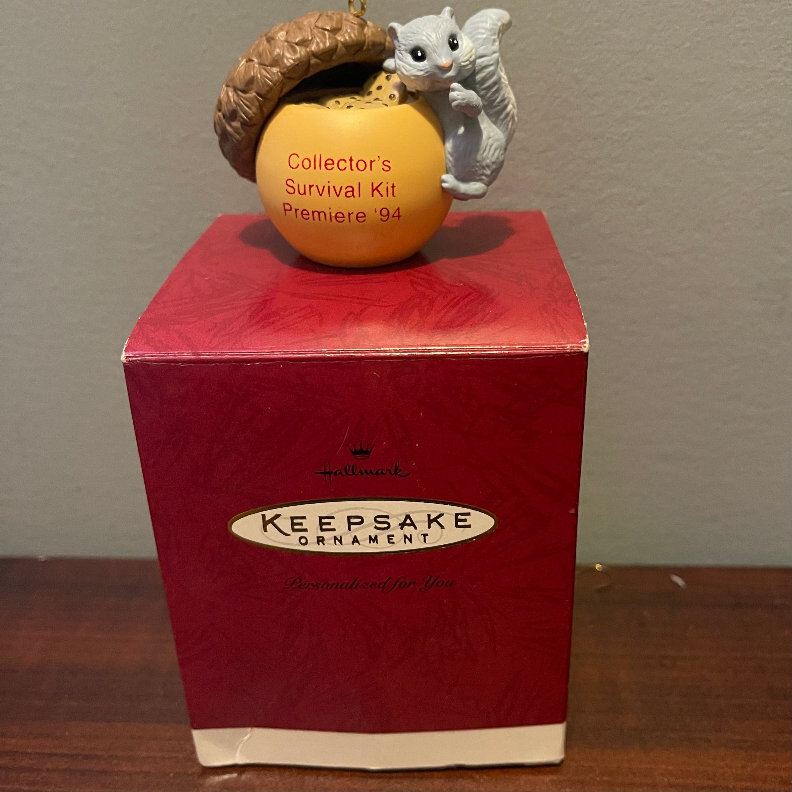 Hallmark 1994 Collector’s Survival Kit – The Time Machine